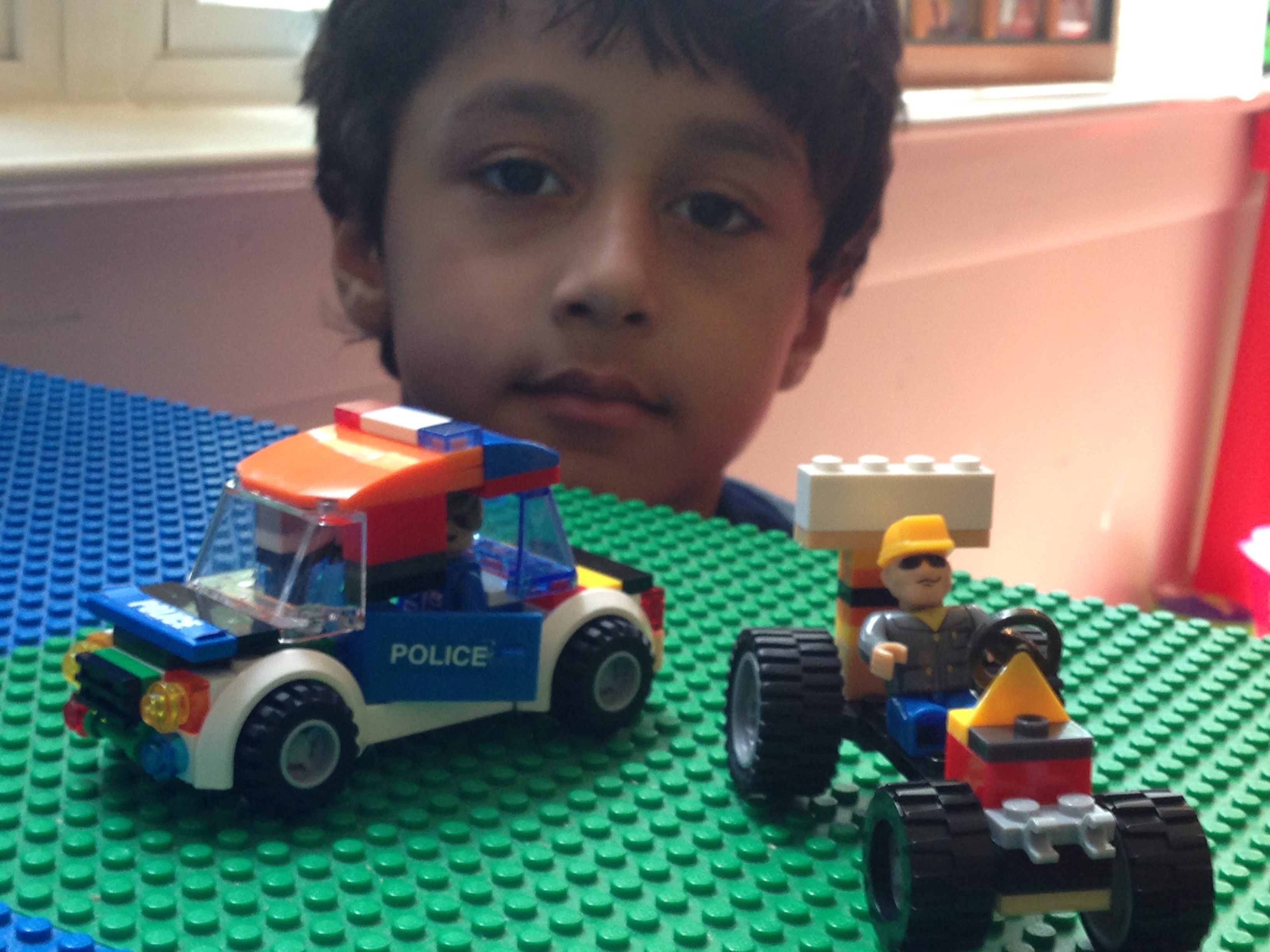 Search LEGO Instructions